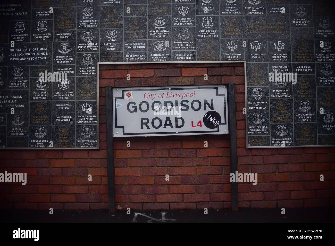 A Goodison Road sign outside Goodison Park Stock Photo - Alamy
