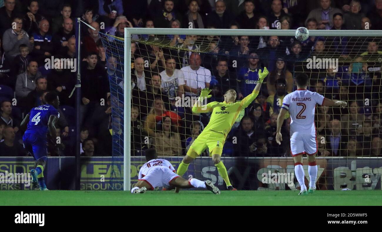 Shot hit crossbar hi-res stock photography and images - Alamy
