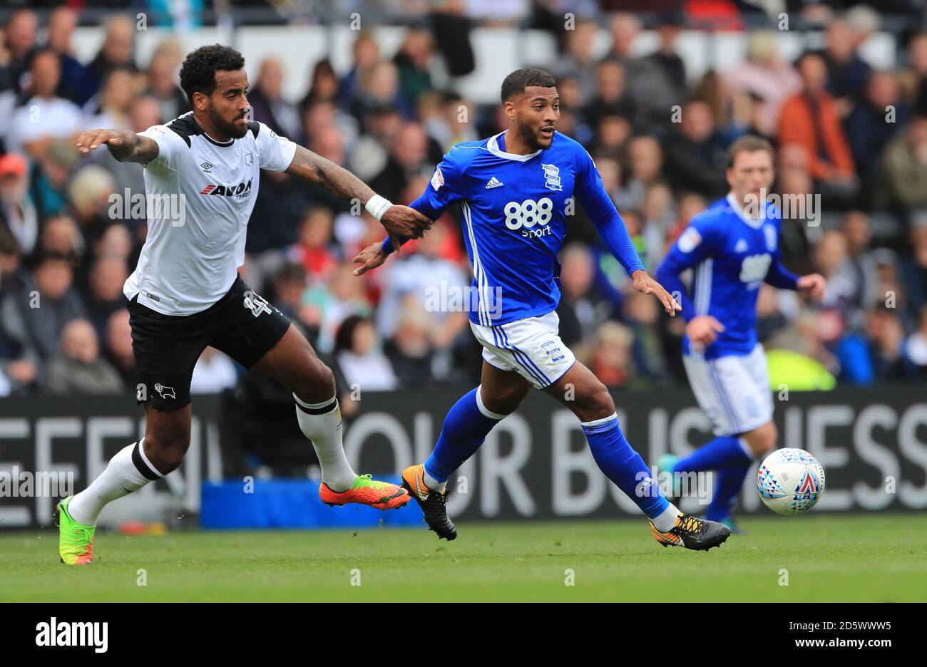 Birmingham City's David Davis (right) and Derby County's Tom ...