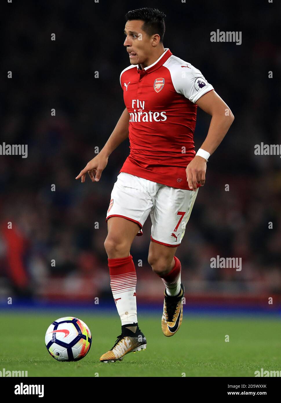 Alexis sanchez hi-res stock photography and images - Alamy