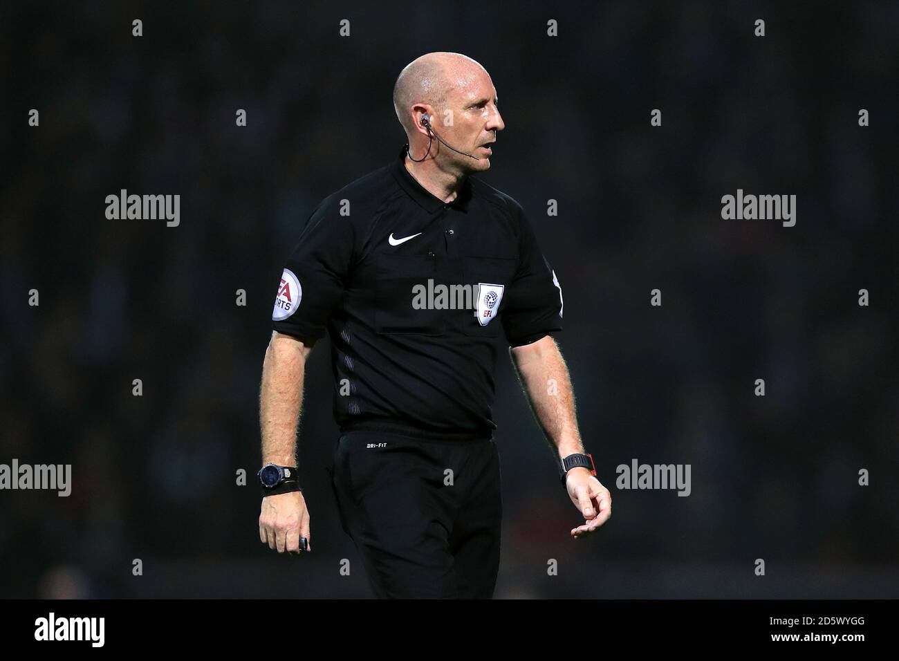 Referee Andy Davies Stock Photo - Alamy