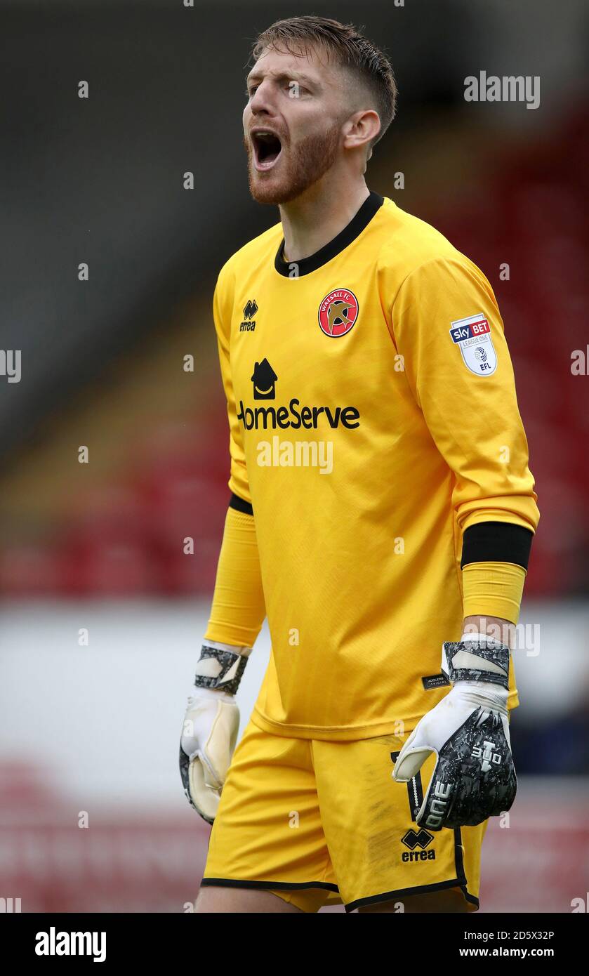 Walsall goalkeeper Mark Gillespie Stock Photo - Alamy