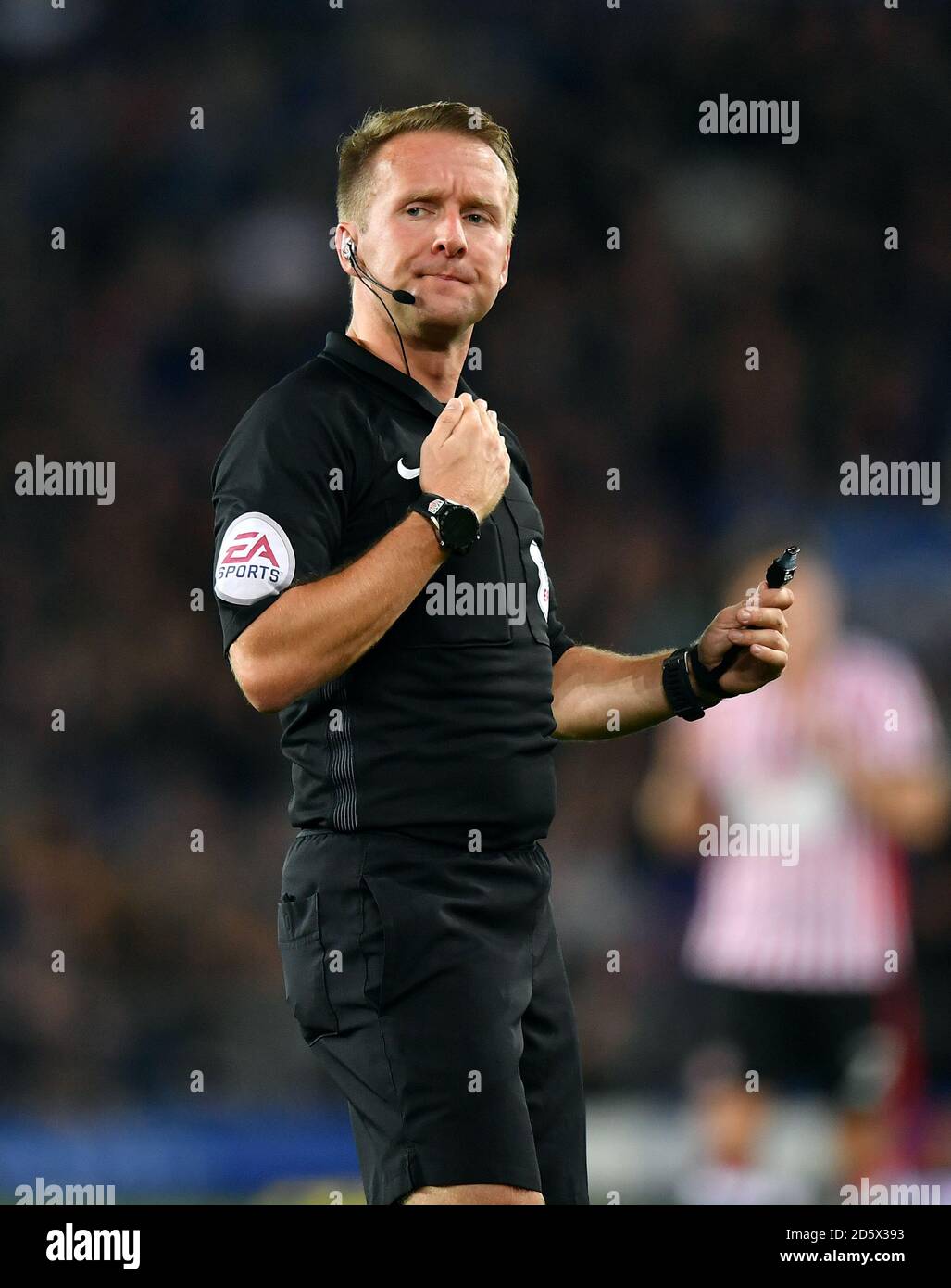 Match referee Oliver Langford Stock Photo - Alamy