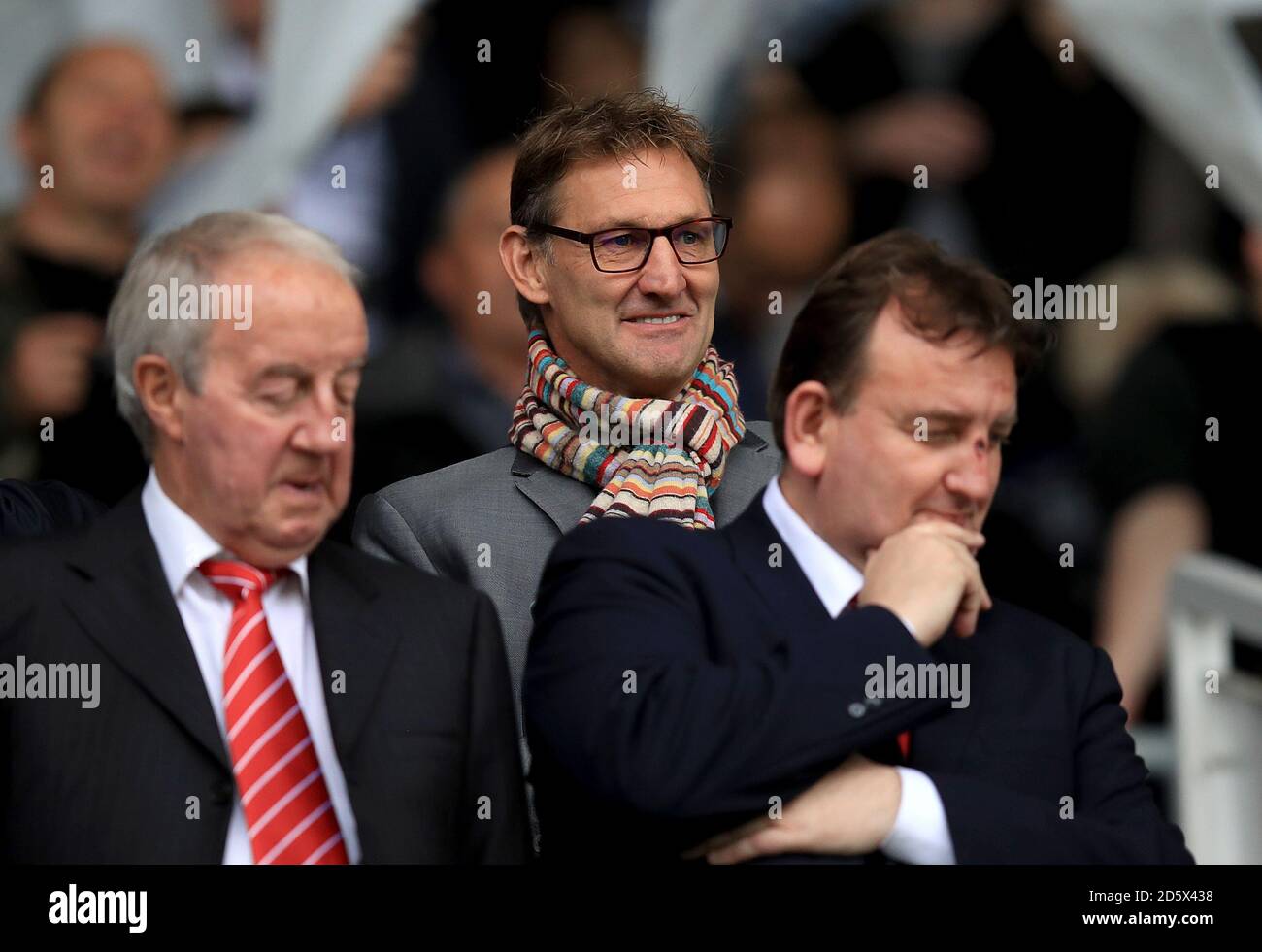 Soccer tony adams hi-res stock photography and images - Alamy