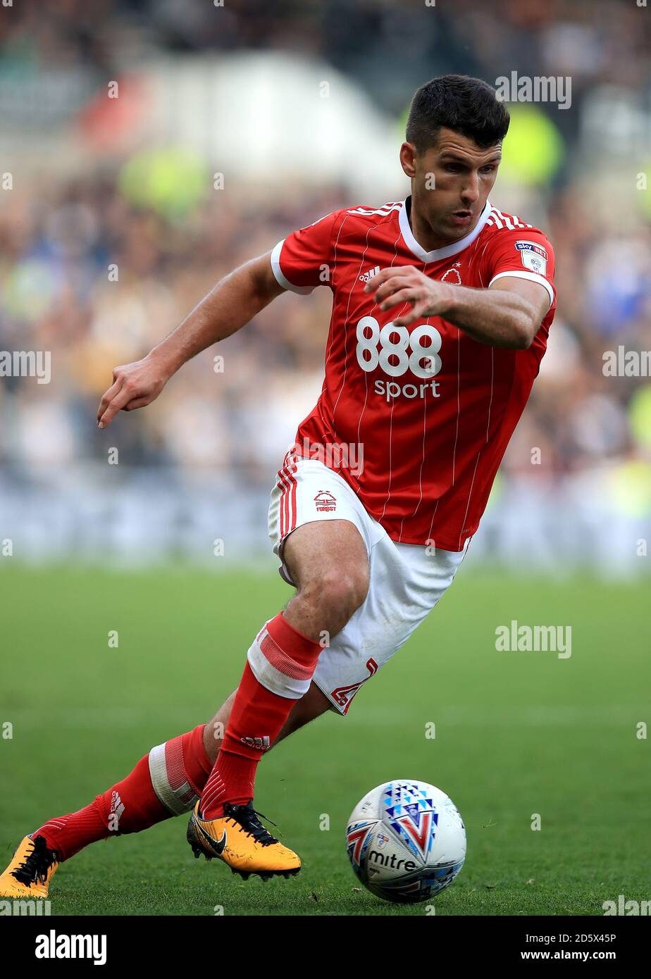 Nottingham Forest's Eric Lichaj Stock Photo - Alamy