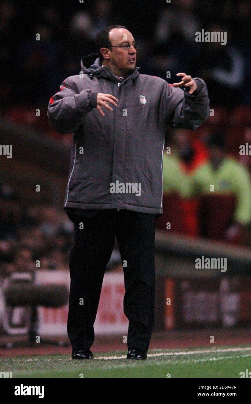 Rafael benitez liverpool manager hi-res stock photography and images ...