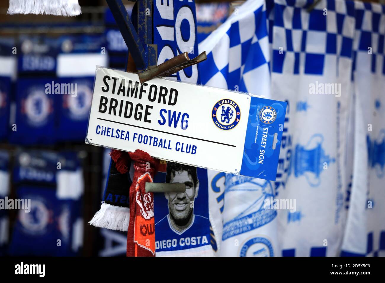 Chelsea merchandise on sale hi-res stock photography and images - Alamy