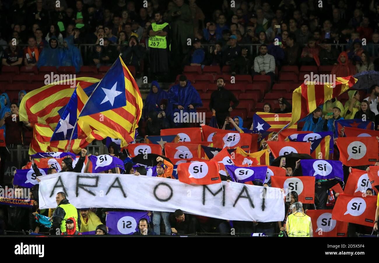 Independence barcelona fans hi-res stock photography and images - Alamy