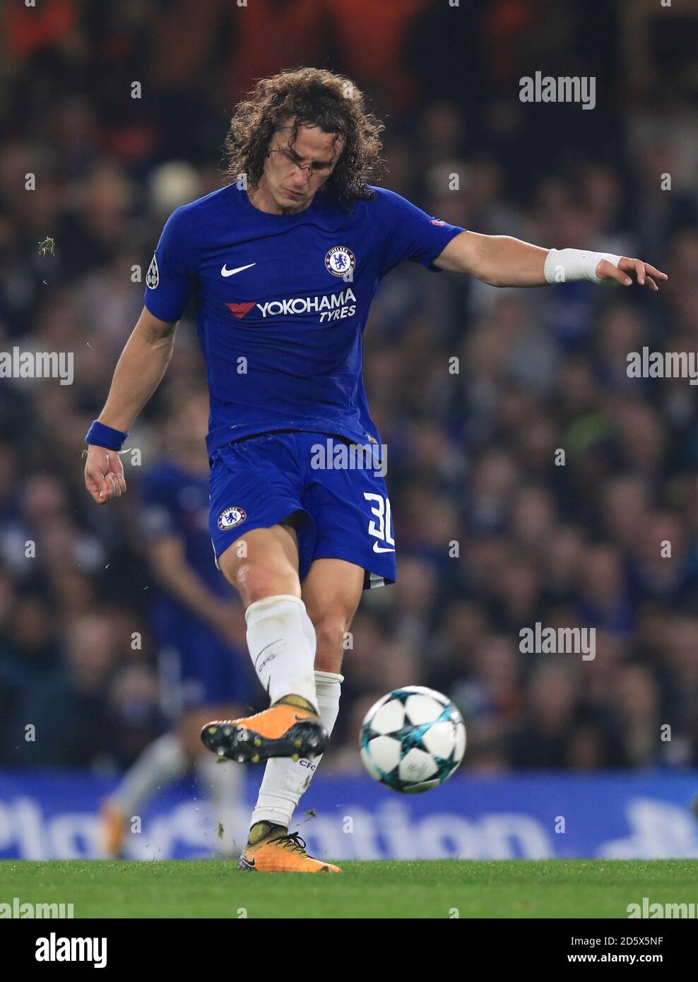 David luiz champions league hi-res stock photography and images - Alamy