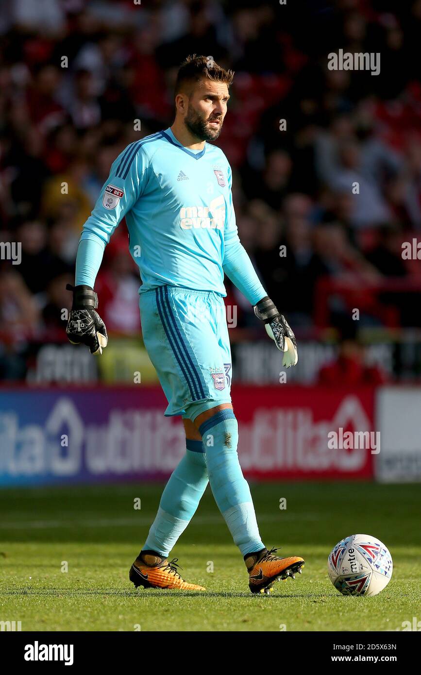 Ipswich Town goalkeeper Bartosz Bialkowski Stock Photo - Alamy