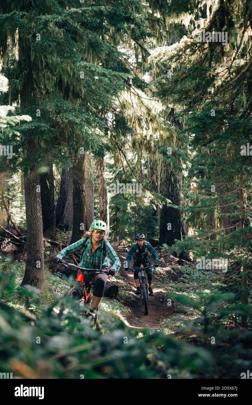 Mount hood mountain bike hi-res stock photography and images - Alamy