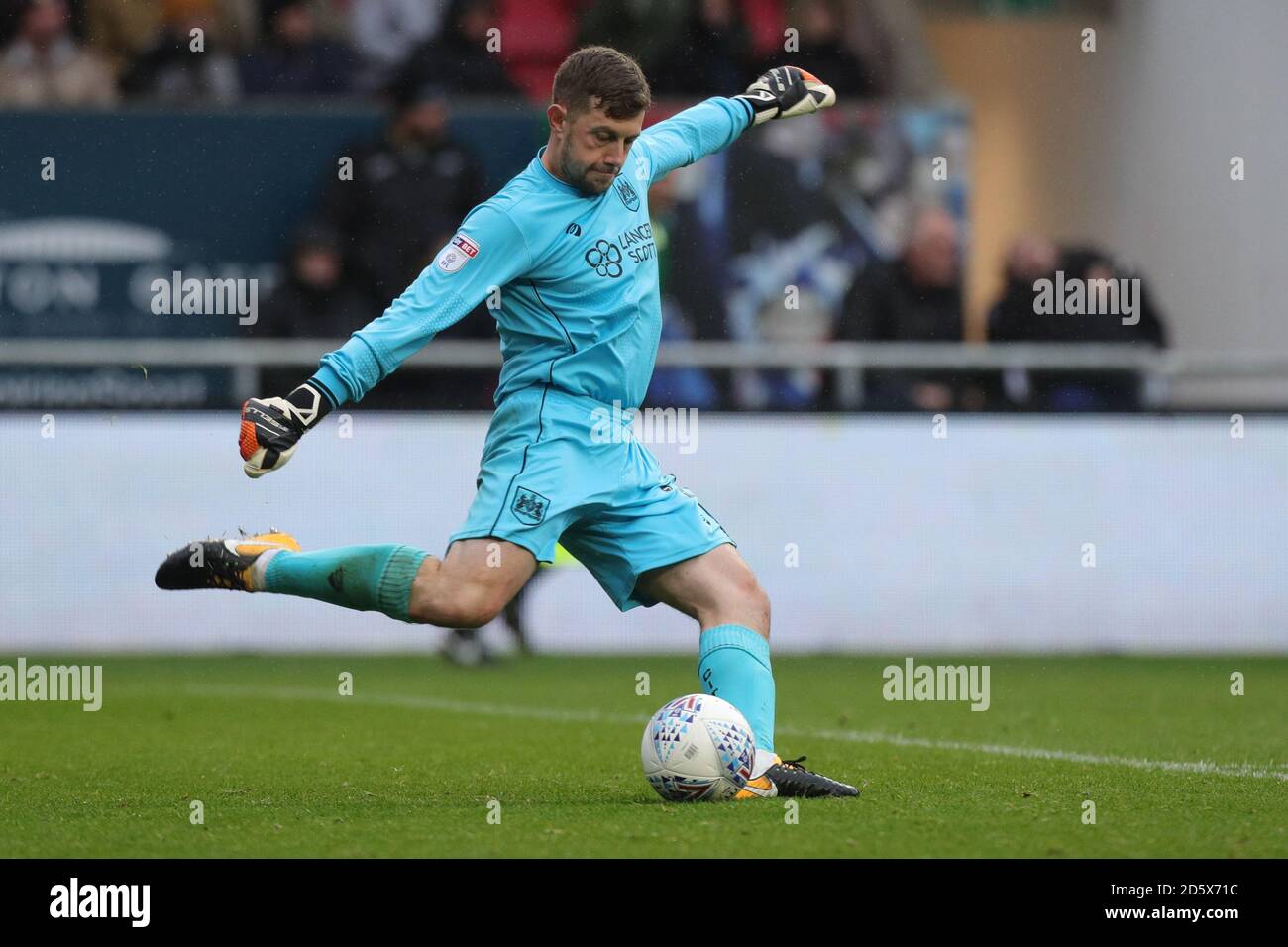 Bristol city goalkeeper frank fielding hi-res stock photography and ...