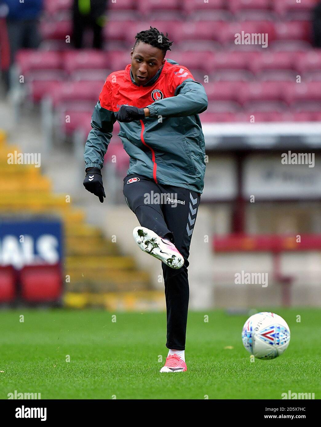 Joe Aribo, Charlton Athletic Stock Photo - Alamy
