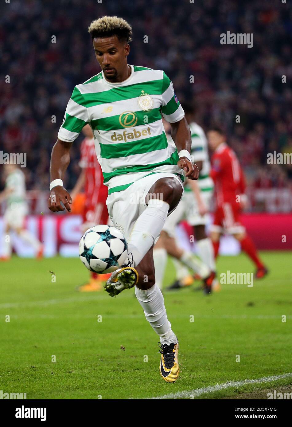 Celtic Scott Sinclair in action Stock Photo - Alamy