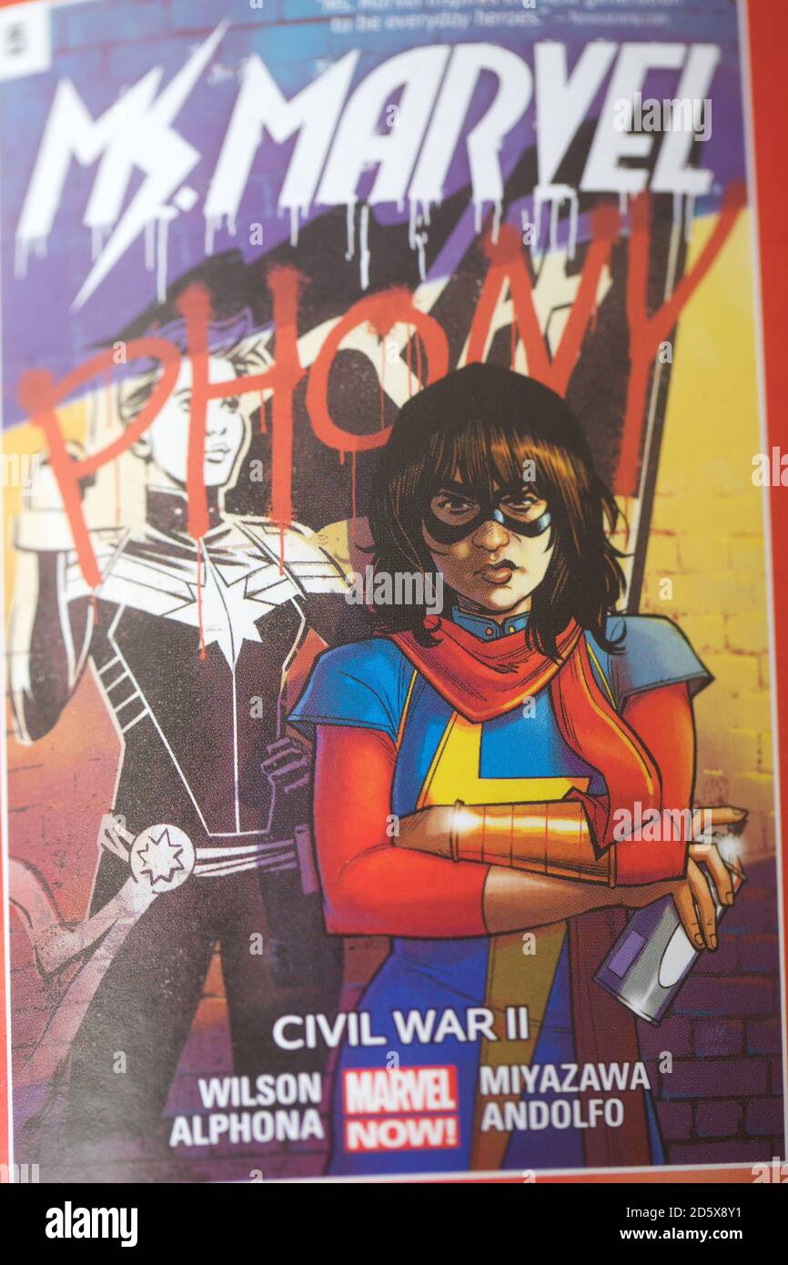Marvel comics cover hi-res stock photography and images - Alamy