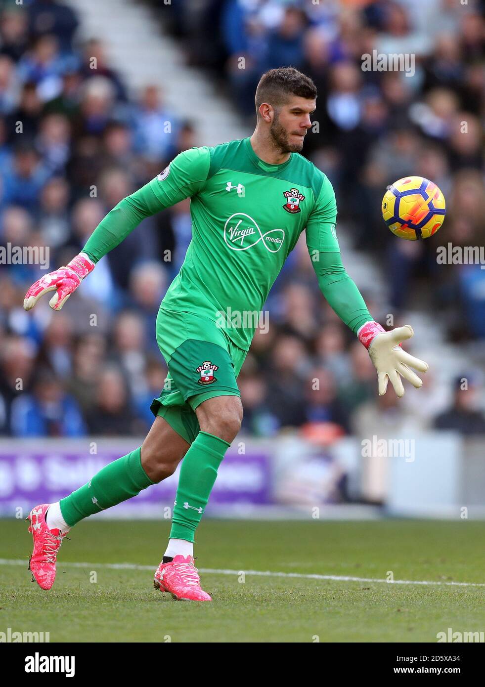 Southampton goalkeeper Fraser Forster Stock Photo - Alamy