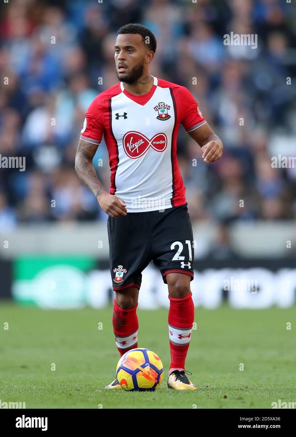 Southamptons ryan bertrand hi-res stock photography and images - Alamy