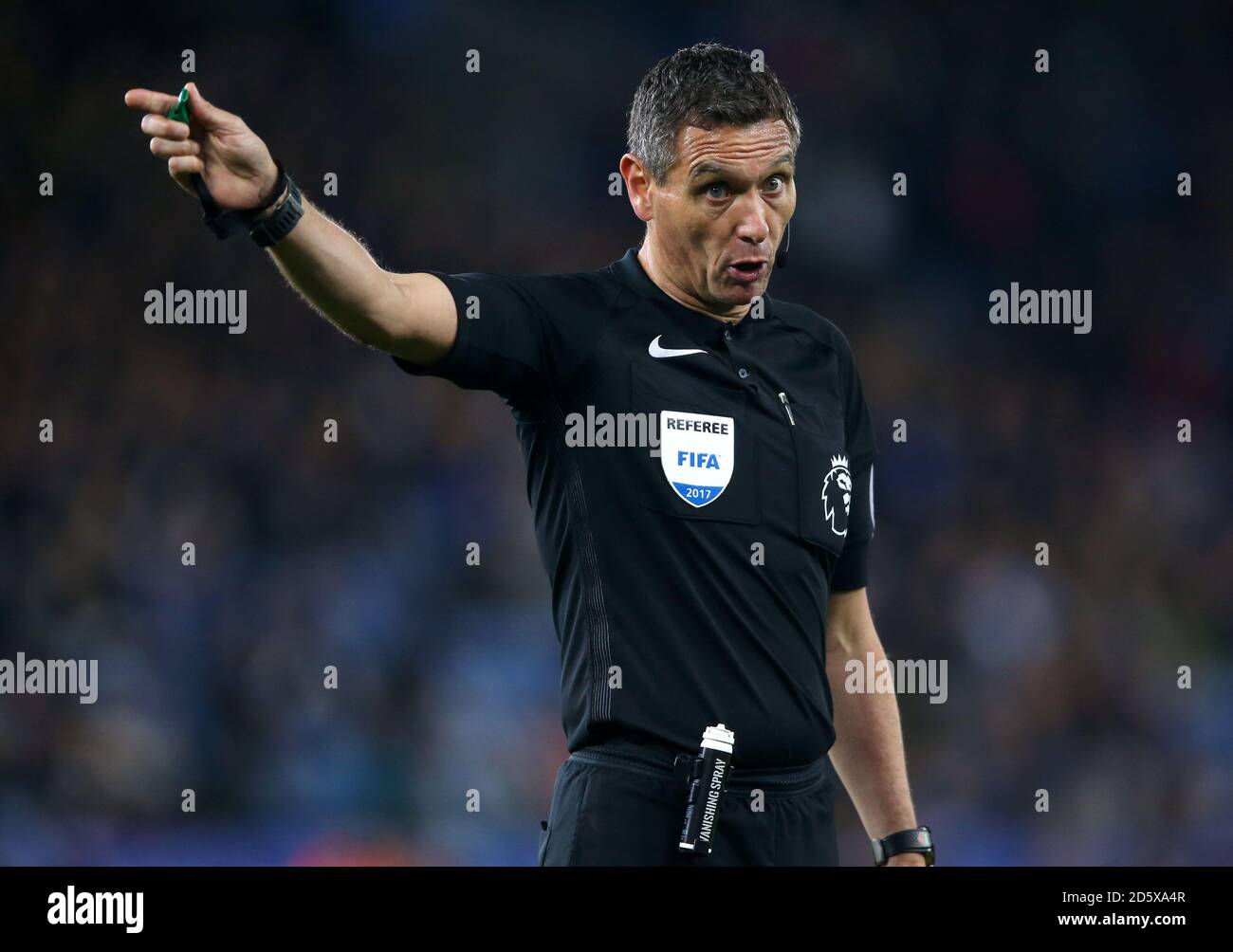 Match referee Andre Marriner Stock Photo - Alamy