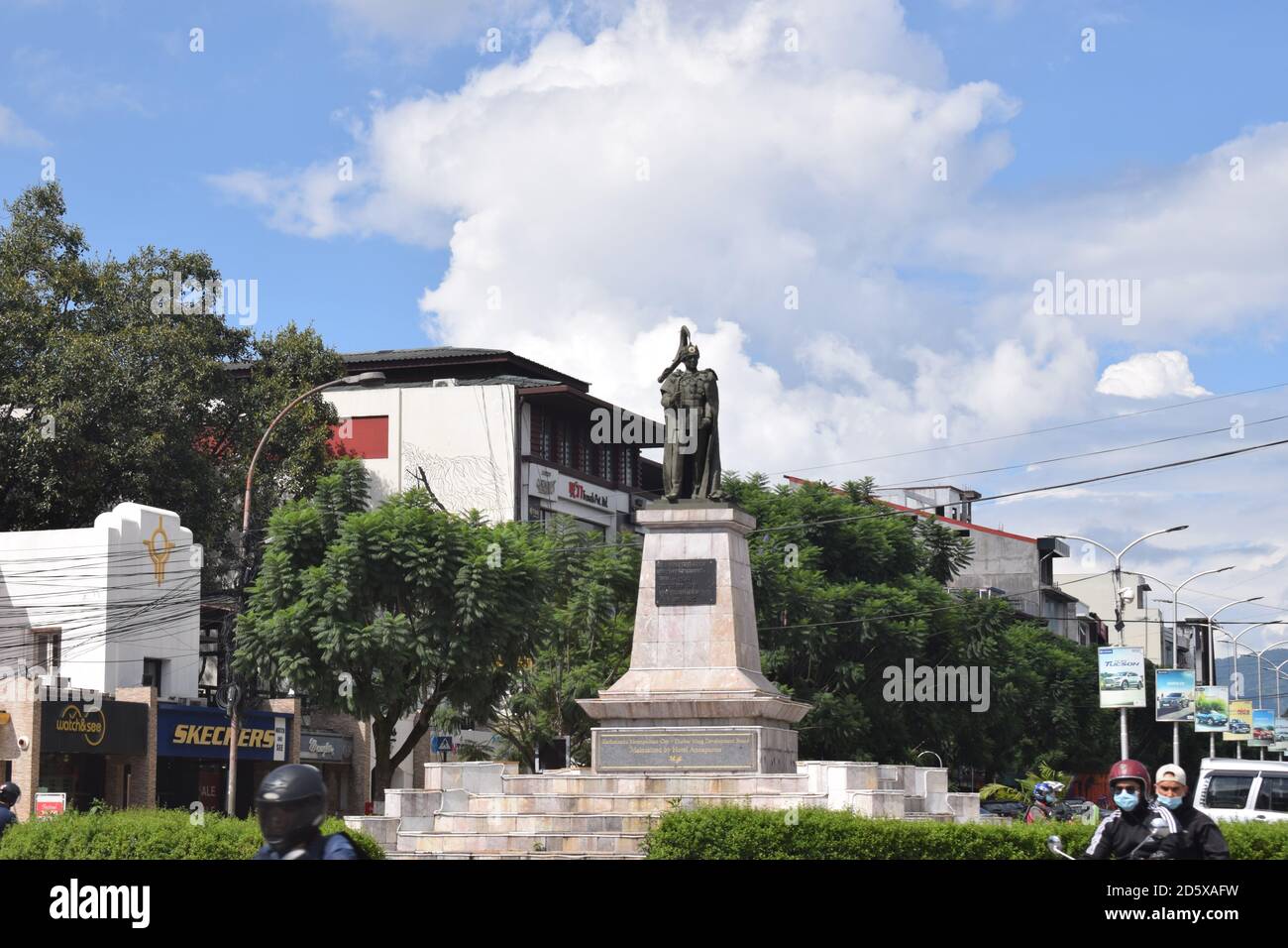 Nepal, Kathmandu. King Mahendra Statue, Durbar Marg Roundabout Stock ...