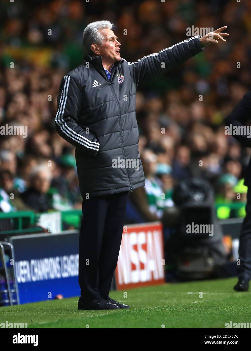 Bayern munich manager jupp heynckes hi-res stock photography and images ...