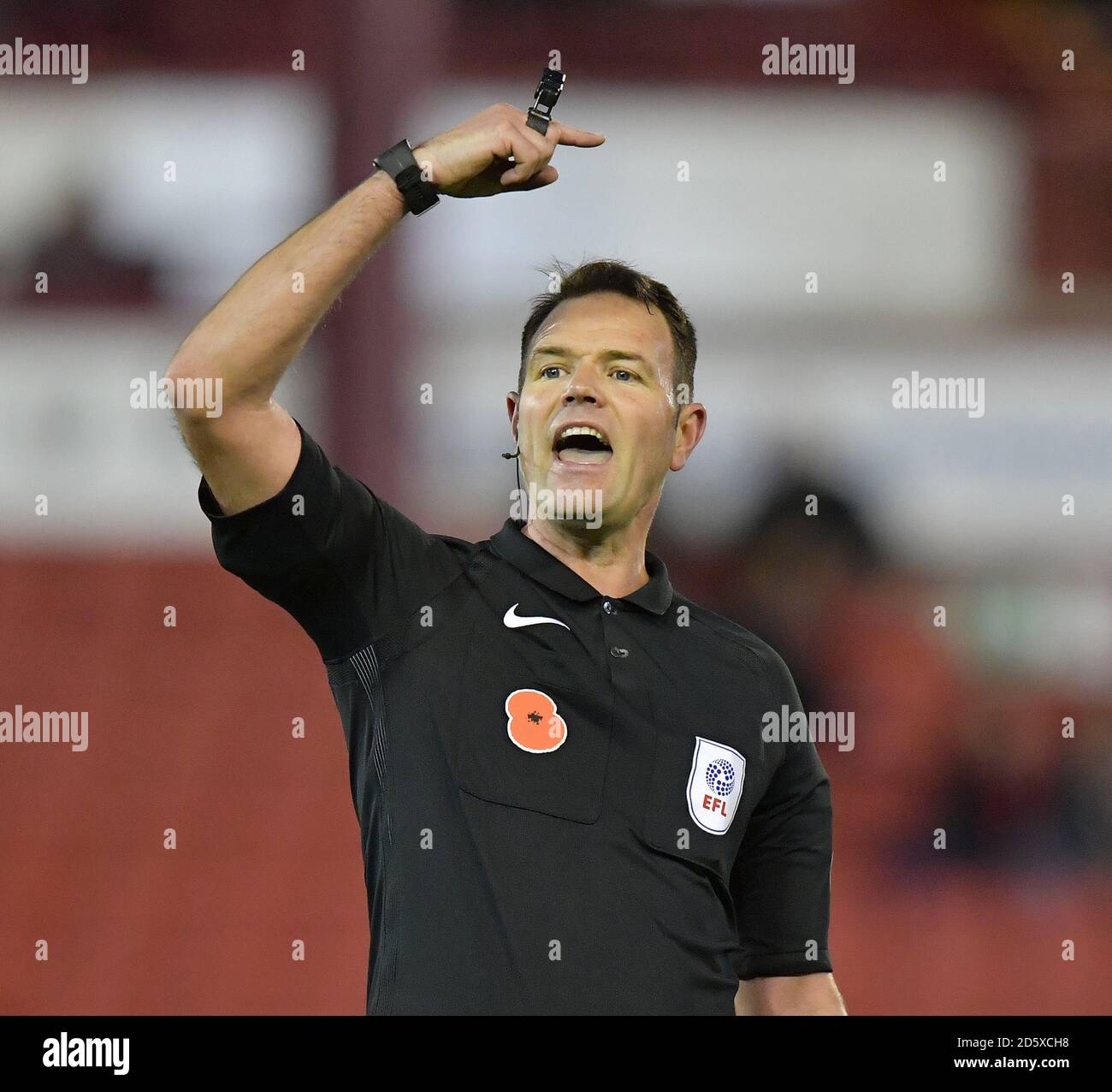 Match referee James Linington Stock Photo - Alamy