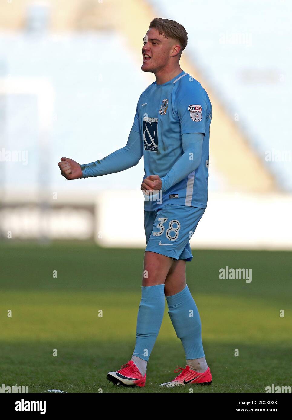 Coventry City's Jordan Ponticelli celebrates his first goal Stock Photo ...