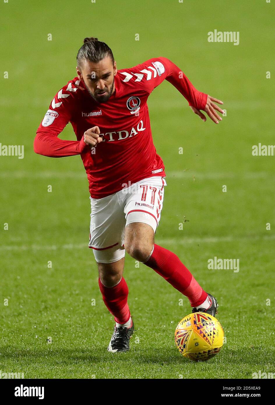 Charlton Athletic's Ricky Holmes Stock Photo - Alamy