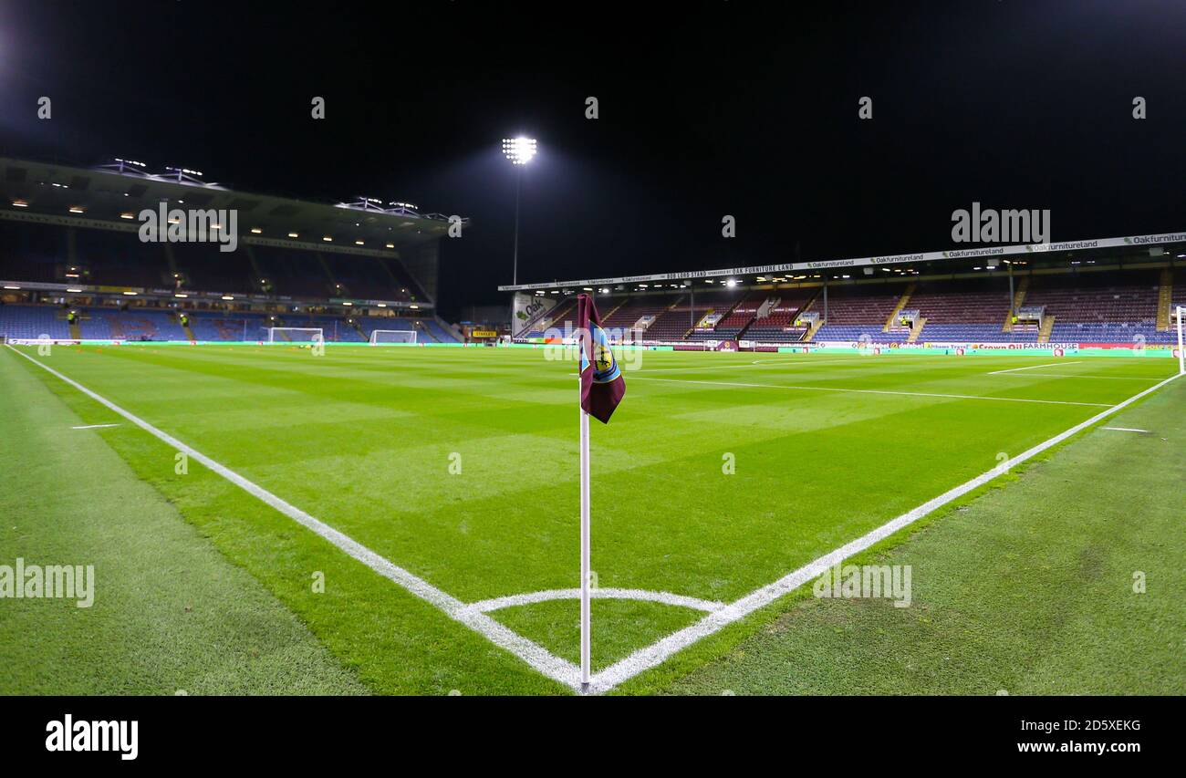 General view of the pitch at Turf Moor Stock Photo - Alamy