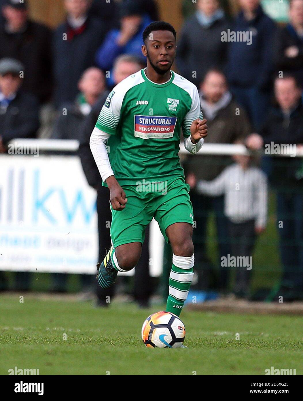 Leatherhead football hi-res stock photography and images - Alamy