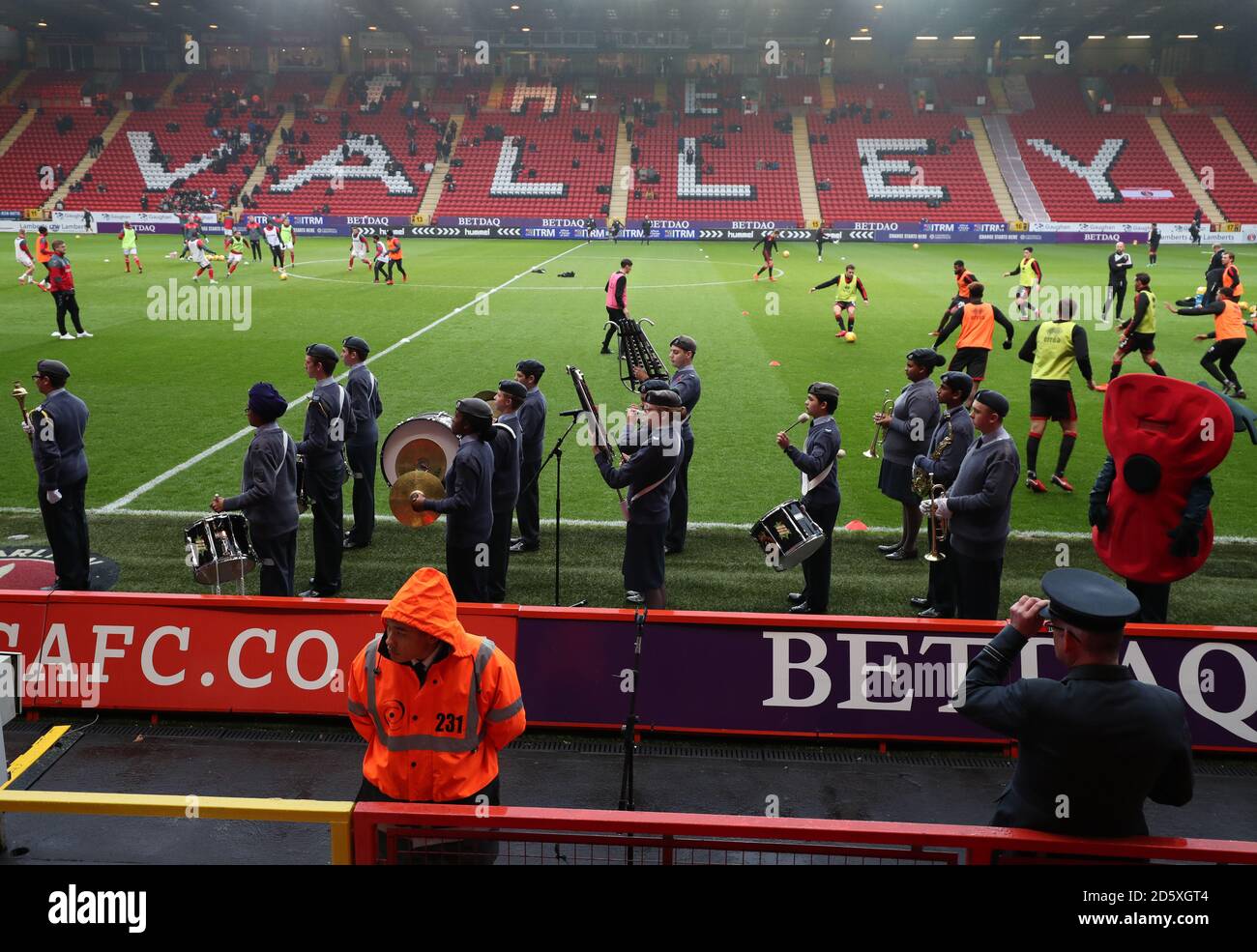 The Band perform inside the stadium Stock Photo - Alamy