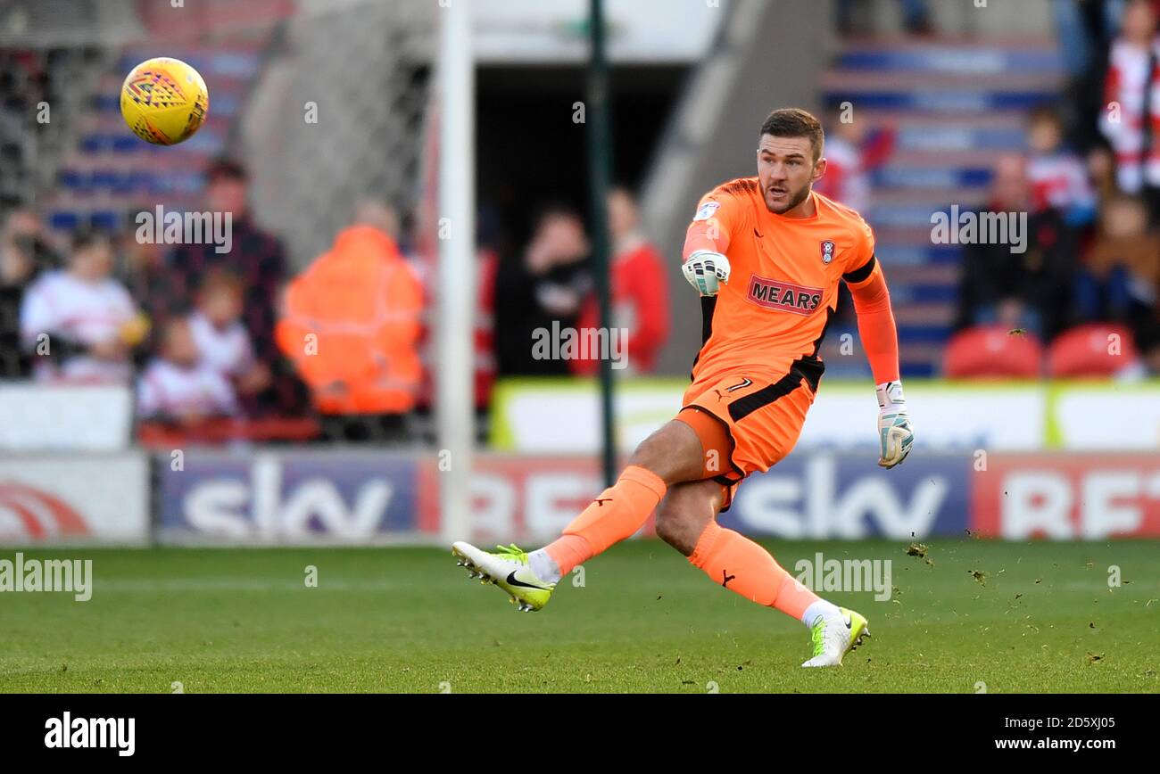 Rotherham United goalkeeper Richard O'Donnell Stock Photo - Alamy