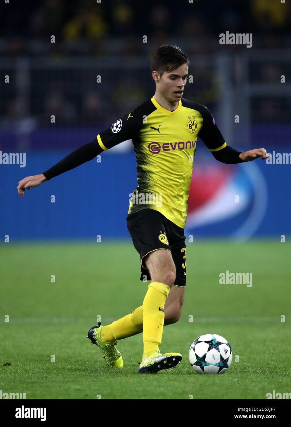 Julian weigl hi-res stock photography and images - Alamy
