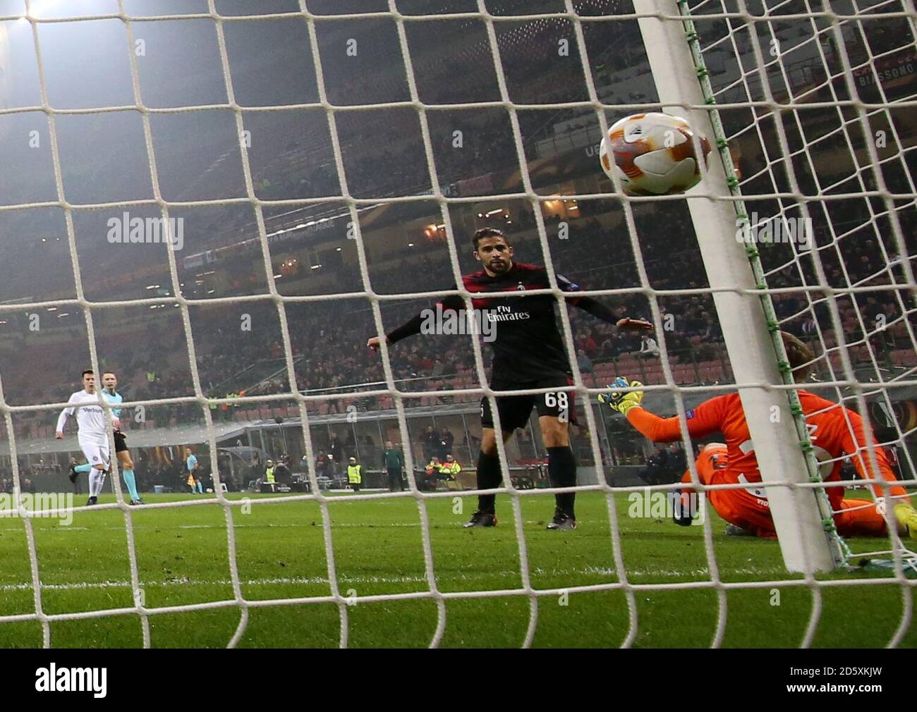Goal Ricardo Rodriguez High Resolution Stock Photography and Images - Alamy