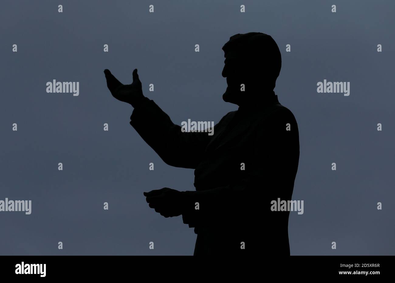 The Jimmy Hill statue outside the Ricoh Arena Stock Photo - Alamy