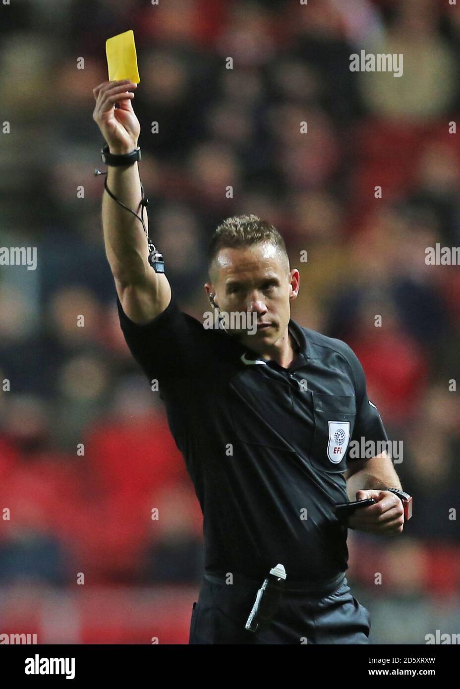 Stephen martin referee hi-res stock photography and images - Alamy