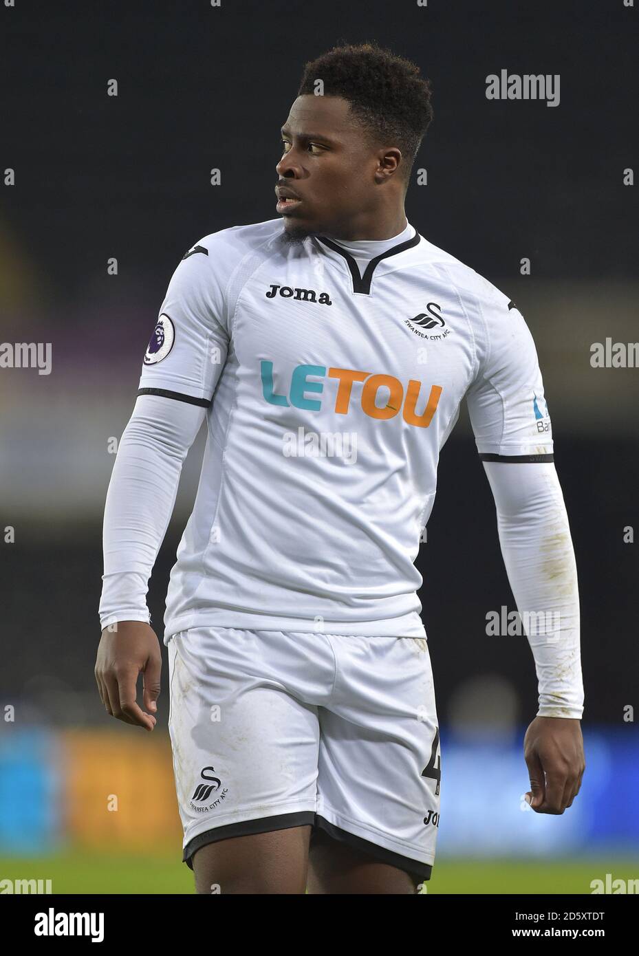 Swansea City's Tyler Reid Stock Photo - Alamy