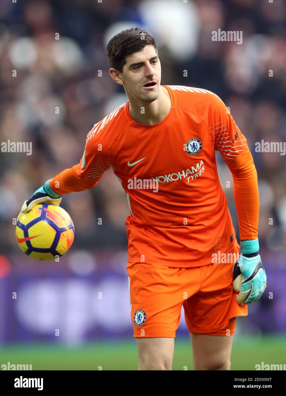 Chelsea goalkeeper Thibaut Courtois Stock Photo - Alamy