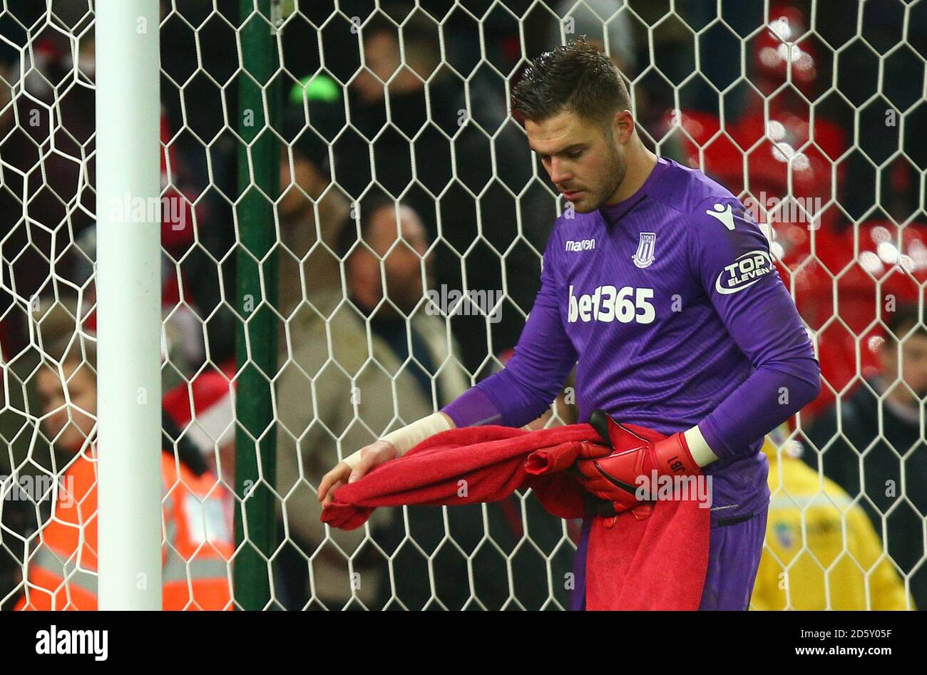 Stoke City goalkeeper Jack Butland Stock Photo - Alamy