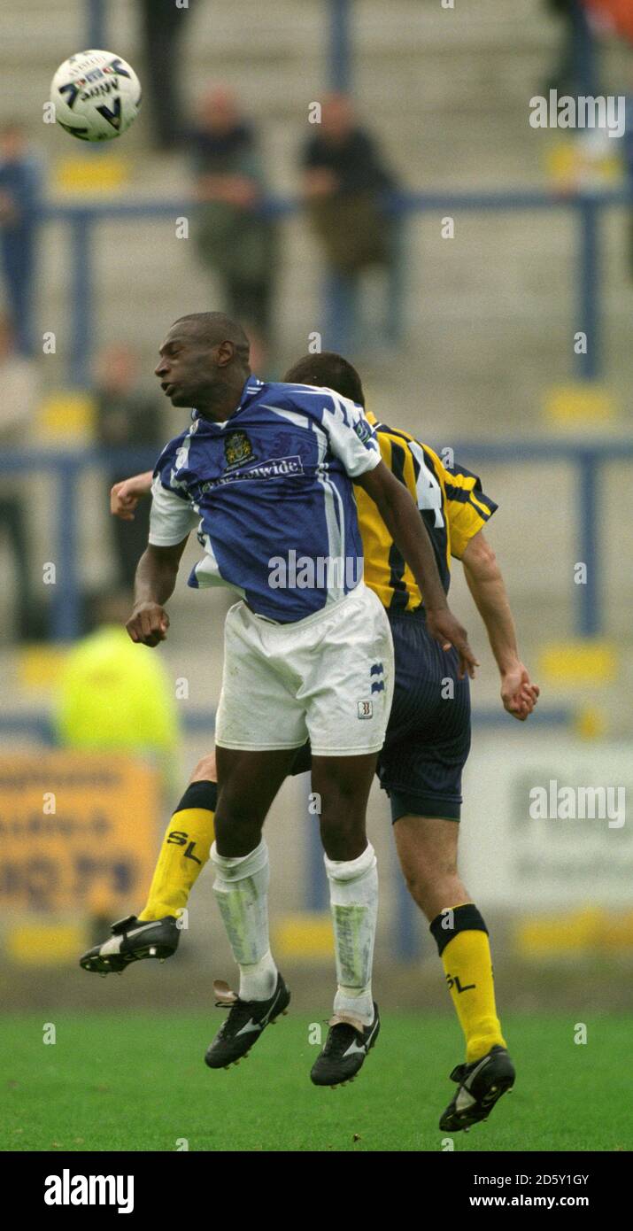 Halifax Town's Dave Hanson (l) in action Stock Photo - Alamy