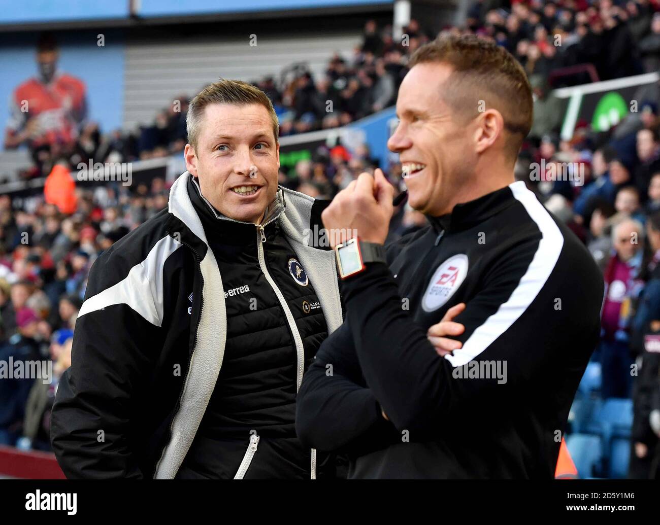 Millwall manager neil harris hi-res stock photography and images - Alamy