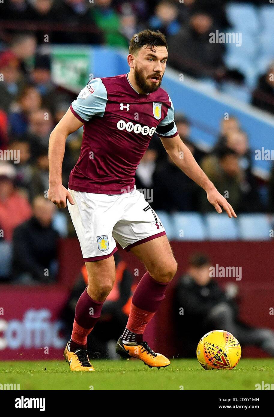 Aston Villa's Robert Snodgrass Stock Photo - Alamy