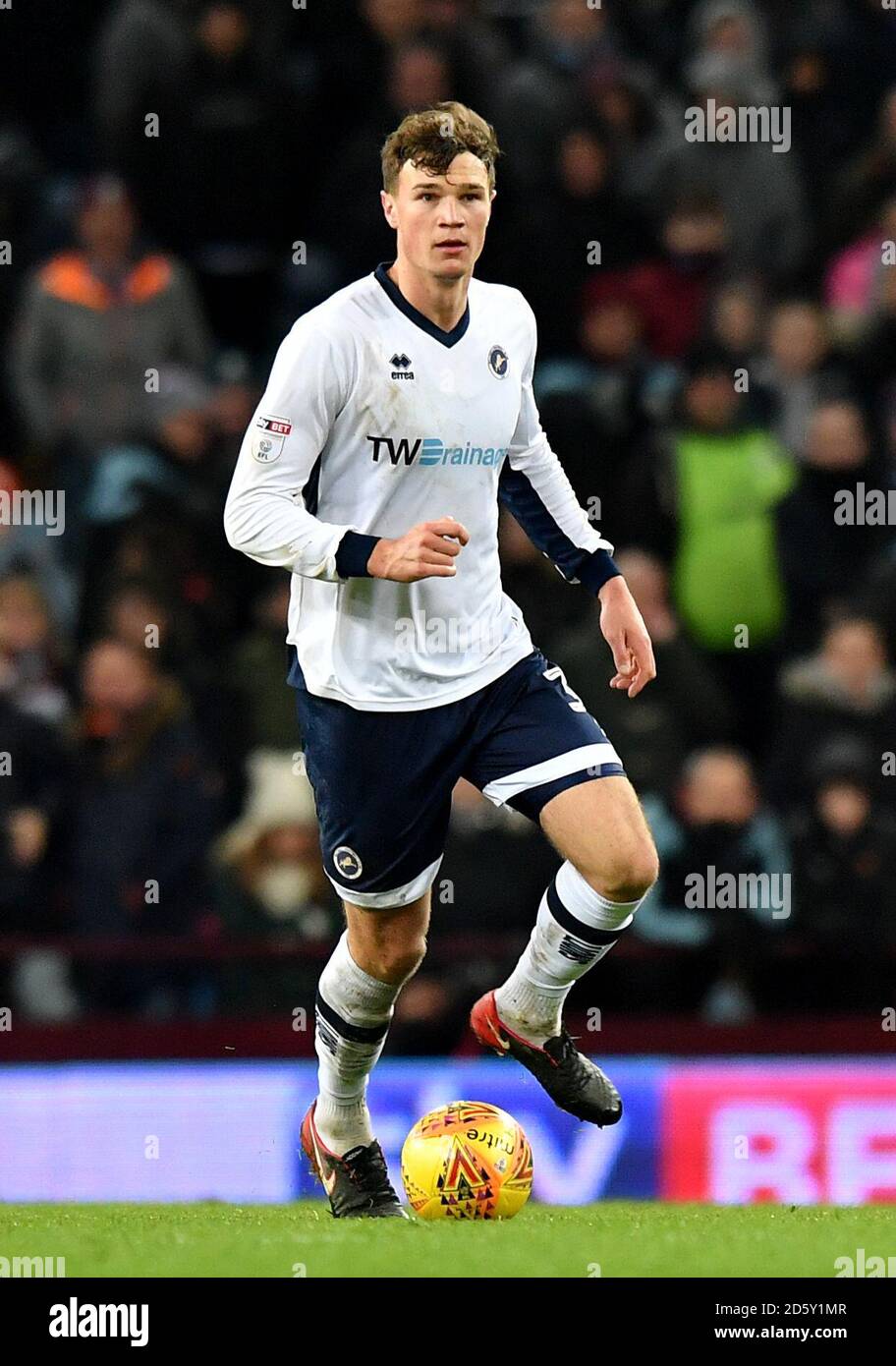 Millwall's Jake Cooper Stock Photo - Alamy