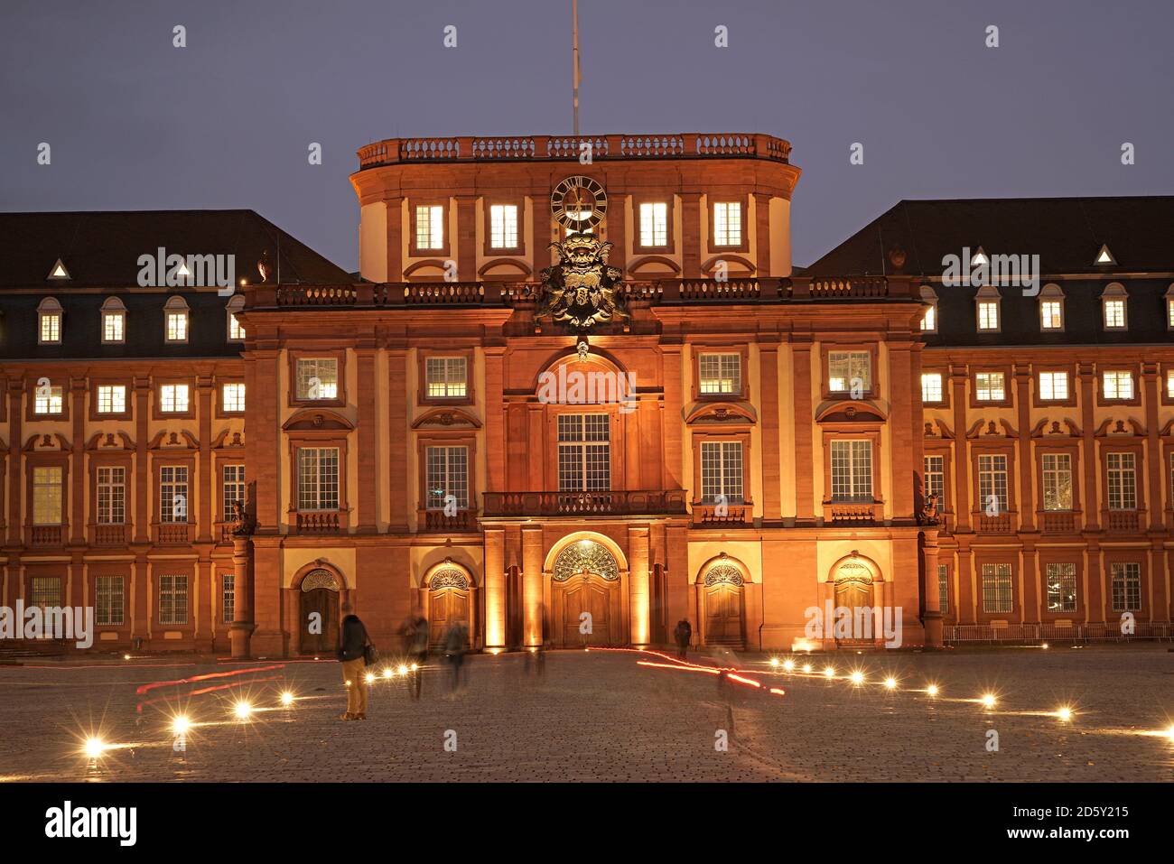 Mannheim palace hi-res stock photography and images - Alamy