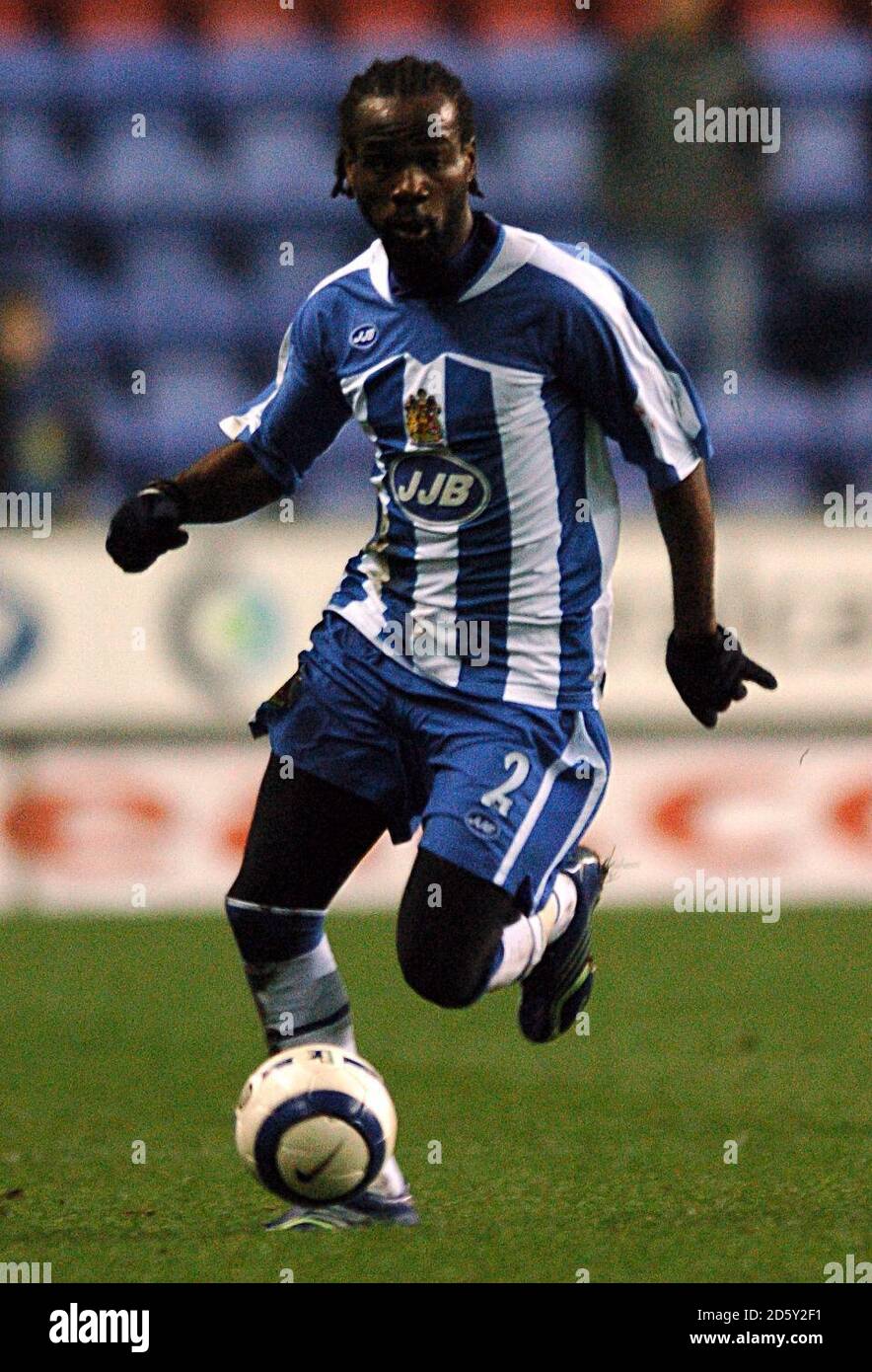 Chimbonda pascal hi-res stock photography and images - Alamy