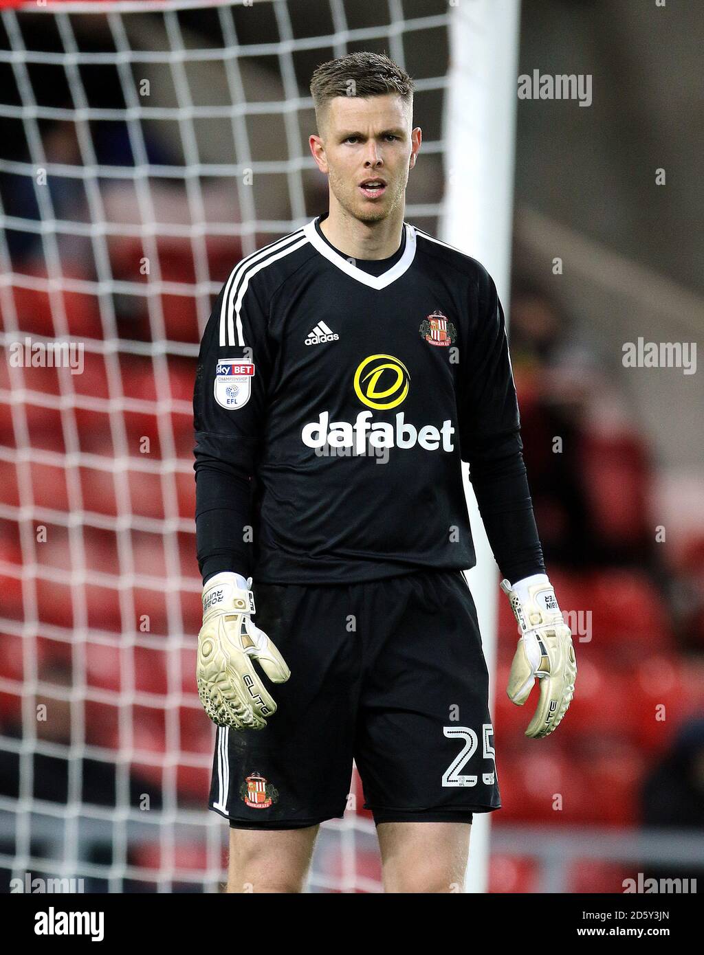Sunderland goalkeeper Robbin Ruiter Stock Photo - Alamy