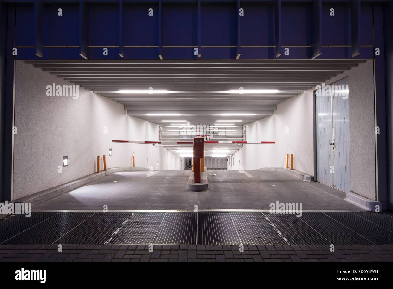 Underground car park entrance hi-res stock photography and images - Alamy