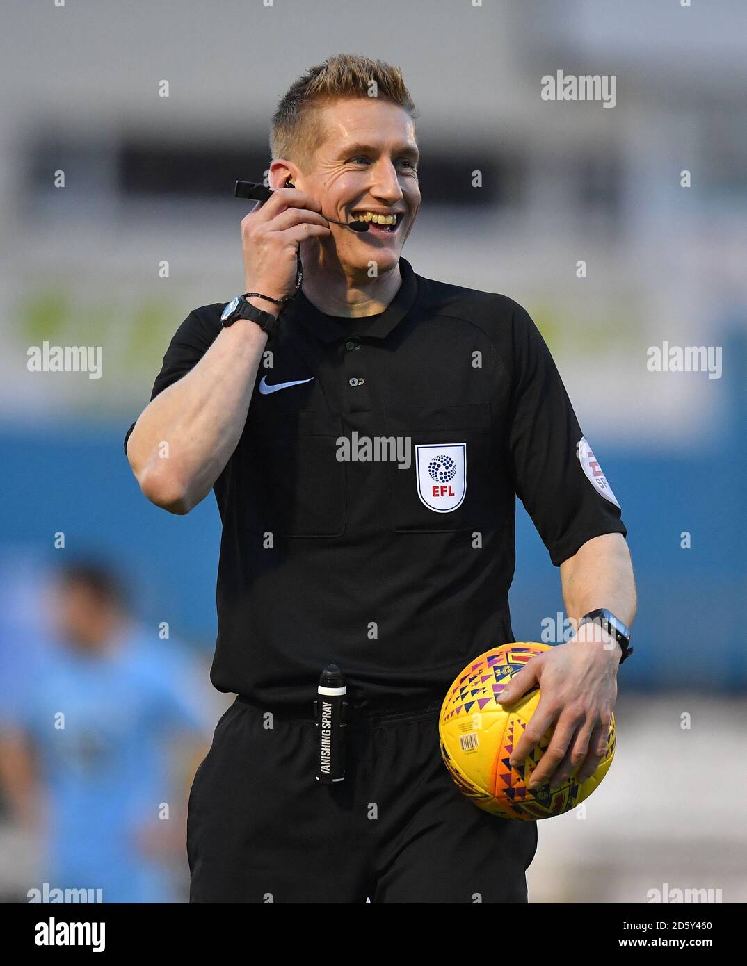 Referee scott oldham hi-res stock photography and images - Alamy