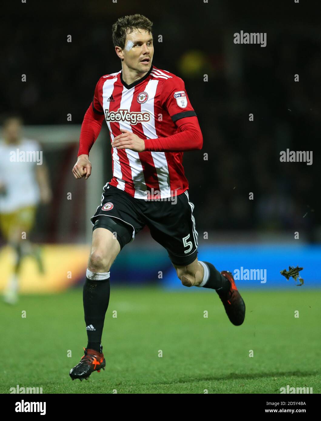 Brentford's Andreas Bjelland Stock Photo - Alamy