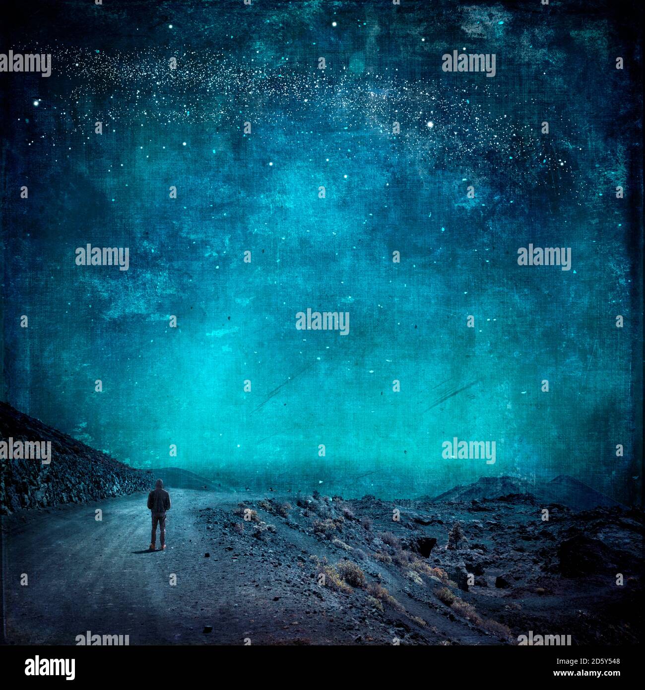 Lonely man hi-res stock photography and images - Alamy