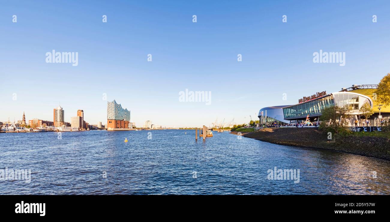 Stage view hall hi-res stock photography and images - Alamy